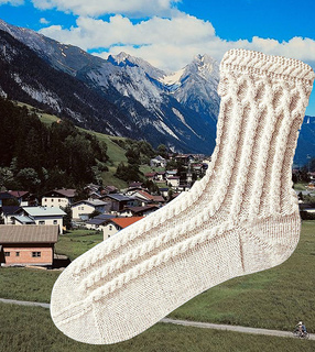 Ravelry: Österreich - Tirol, Damen Trachtensocken pattern by Verena ...