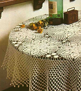 Ravelry: White Round Table Cloth pattern by Les Editions de Saxe