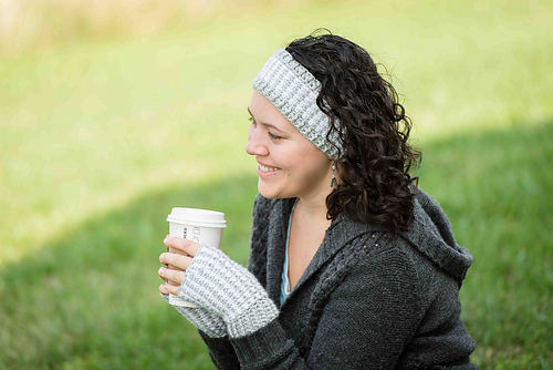 Ravelry: Toasties Earwarmer/Wristwarmer Set pattern by Liz Acker