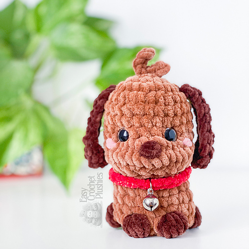 Ravelry: Mini Grinch pattern by Carol C.