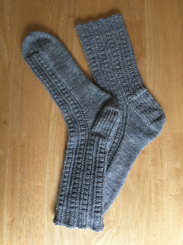 Ravelry: Retro Rib Socks pattern by Evelyn A. Clark