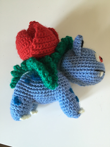 Ravelry: Ivysaur pattern by Edward Yong