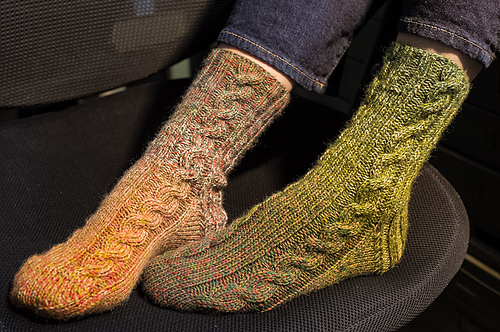 Ravelry: Eirene Socks pattern by Sara Elizabeth Schmidt