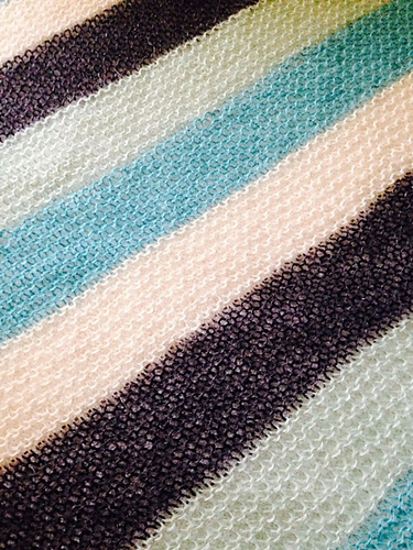 Ravelry: Breezy Shawl pattern by Edna Hart Knits