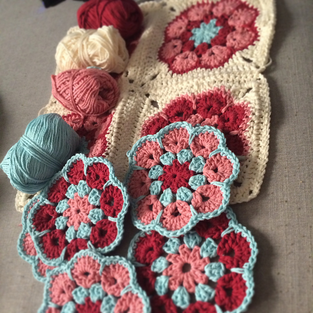 Ravelry: eeme2006's African Flower Square