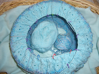 Ravelry: eileenalanna's Owlette Shawlette