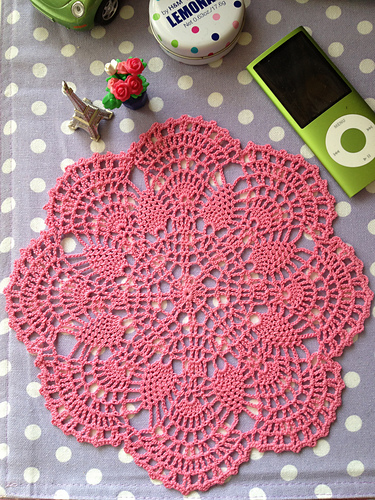 Ravelry: Pretty Pineapples: Yellow Doily pattern by Judy Teague Treece