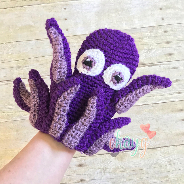 Ravelry: Octopus Hand Puppet pattern by Erin Greene
