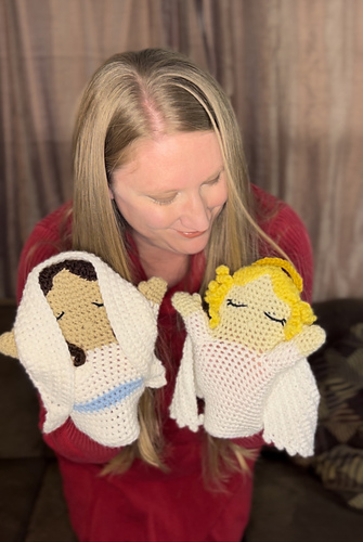 Ravelry: Angel Hand Puppet pattern by Erin Greene