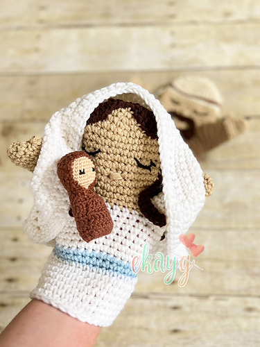 Ravelry: Baby Jesus Finger Puppet pattern by Erin Greene