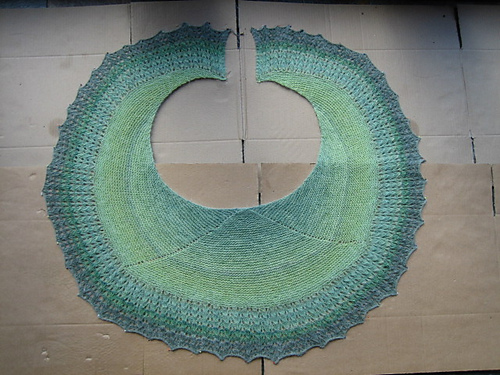 Ravelry: Beautiful cobweb pattern by Susan Ashcroft