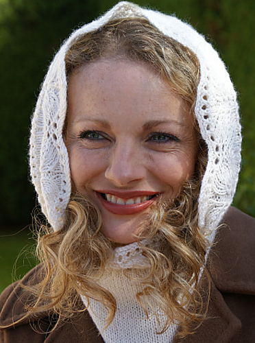 Ravelry: Silken Smoke Cowl pattern by Angela Ho and Flora Yang