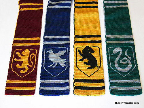Ravelry: Gryffindor Spirit Scarf pattern by Lisa Hannan Fox