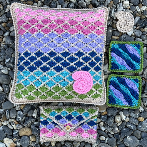 Ravelry: Mermaid Stitches Collection pattern by Eleonora Tully