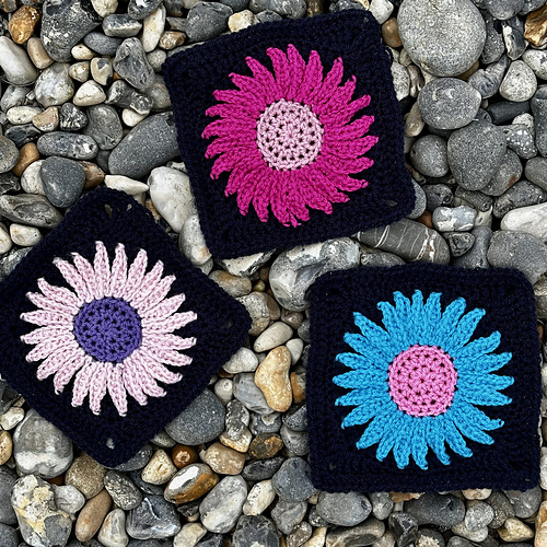 Ravelry: Enchanted Coast Wrap pattern by Eleonora Tully