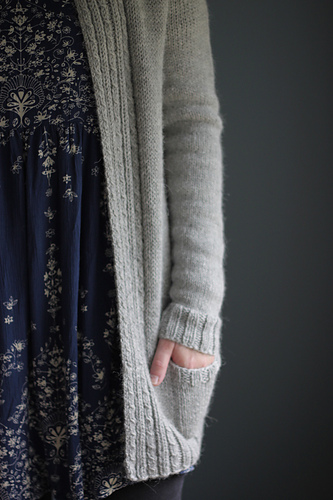 Ravelry: Mazzy pattern by Elizabeth Smith