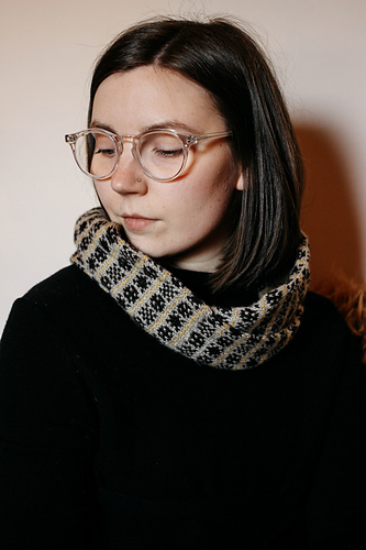 Ravelry: Háls Cowl 2 pattern by Ella Gordon