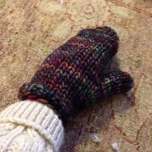 Ravelry: elliebelly's Super Bulky Mittens for Iceland