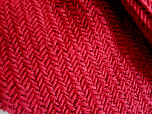 Ravelry: Big Red Herringbone Cowl pattern by Ellie Coetzee