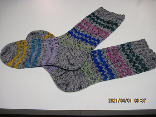 Ravelry: Shoreline Socks pattern by Wendy Gaal