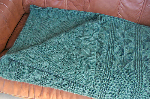 Ravelry: Solid and Reversible College Afghan pattern by Jane Wiewora