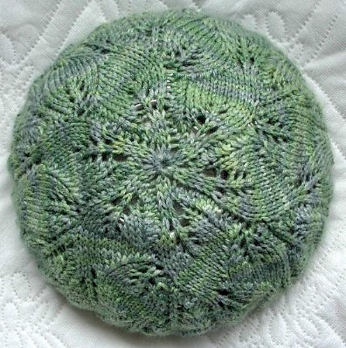 Ravelry: Leafy Rosette Beret pattern by Amy Jansen