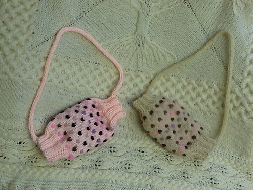 Ravelry: Thrummed fleece muff! pattern by Karoline Withington