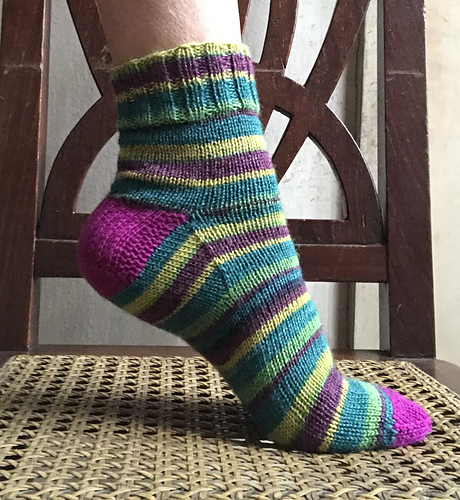 Ravelry: Exceedingly Vanilla Socks pattern by Amanda Steck