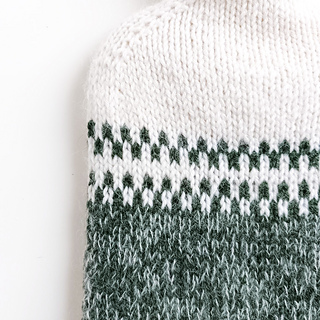 Ravelry: Hunter Hot Water Bottle Cover pattern by Emma Munn