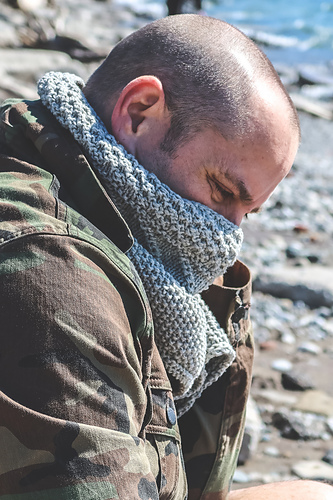 Ravelry: Dragonmoss Cowl pattern by Eric Lutz