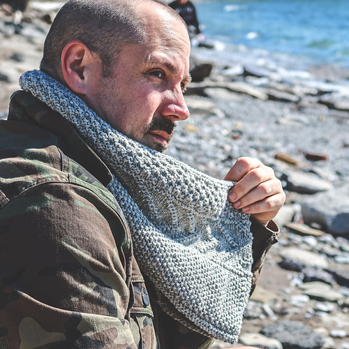 Ravelry: Dragonmoss Cowl pattern by Eric Lutz