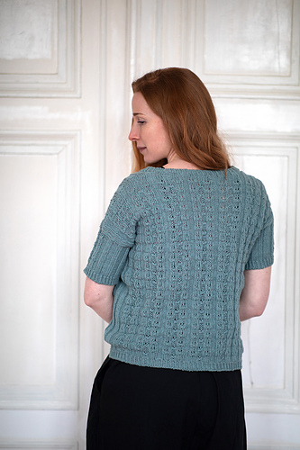 Ravelry: Melilot Tee pattern by L'atelier Lacazavent