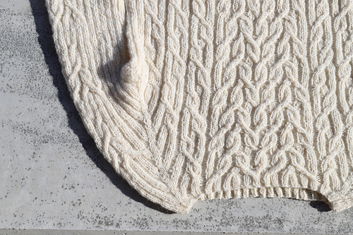 Ravelry: Caroline pattern by eri shimizu