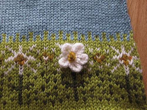 Ravelry: Daisy Flowers pattern by Erssie
