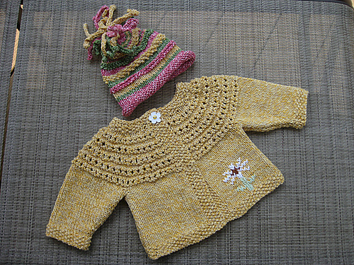 Ravelry: Daisy Flowers pattern by Erssie