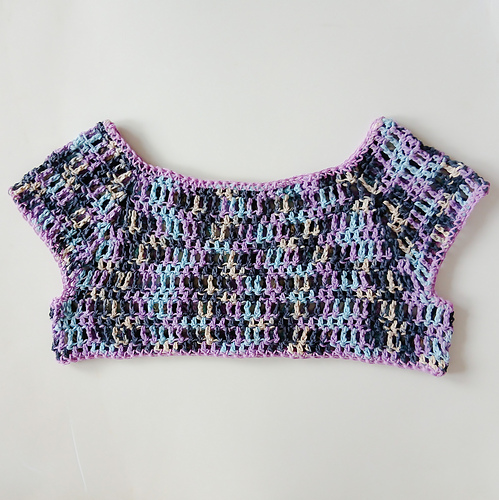 Ravelry: Moondance Ombre Top pattern by Esther Kate