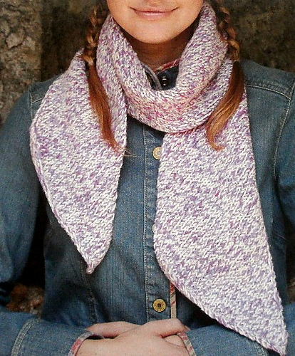 Ravelry: Cheer Scarf pattern by Esther Kate