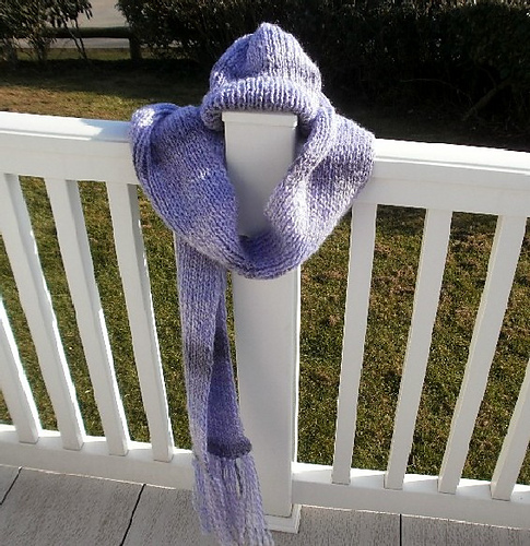 Ravelry: One and One Scarf pattern by Esther Kate