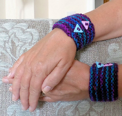Ravelry: Buttoned Cuffs pattern by Esther Kate