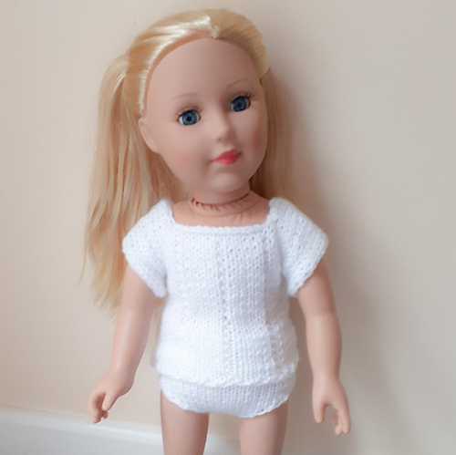 Ravelry: Pretty Vests for Doll pattern by Esther Kate