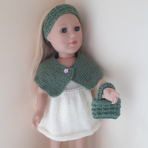 Ravelry: Cypress Bag for Doll pattern by Esther Kate