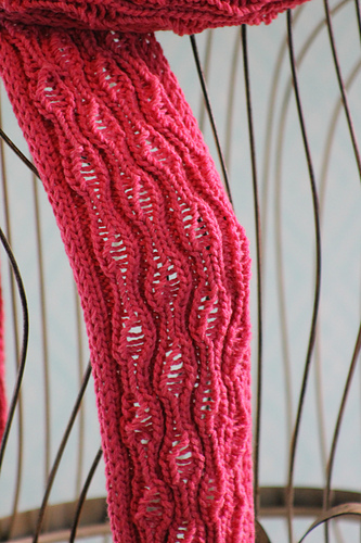 Ravelry: Vertical Drop-Stitch Scarf pattern by Gretchen Tracy