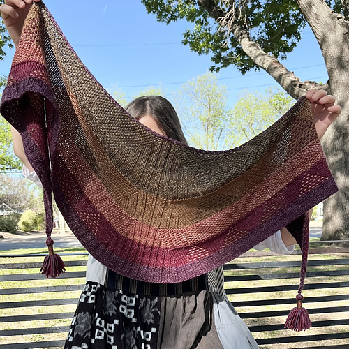 Ravelry: Super SWIRL Shawl pattern by Trudy Fedorko