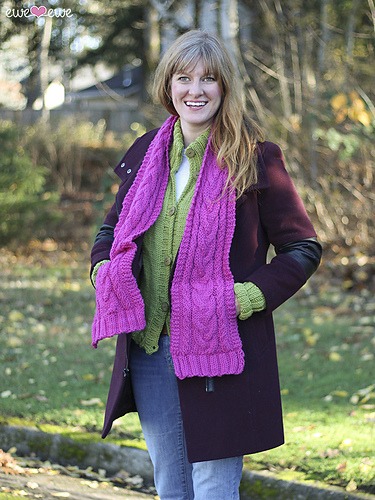 Ravelry: Pretty Pocket Scarf pattern by PostStitch
