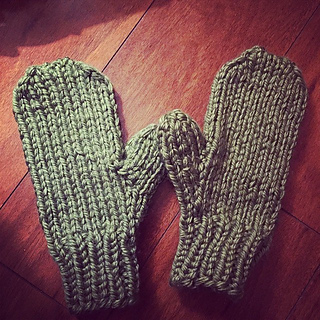Ravelry: explodedsoda's Quick Bulky Mitten