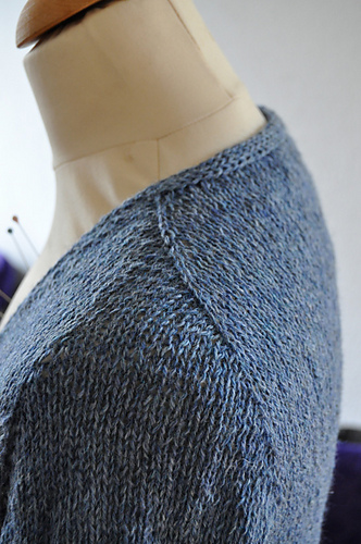 Ravelry: slanted Sleeven pattern by ANKESTRiCK