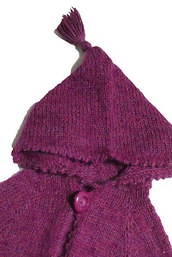 Ravelry: Cape pattern by Faustine