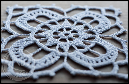 Ravelry: Italian 1920s retro motif pattern by Elisa Fedis