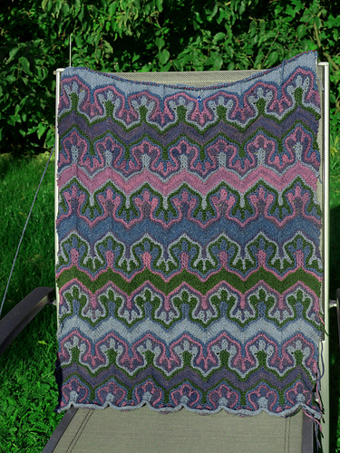 Ravelry: Fox Paws pattern by Xandy Peters