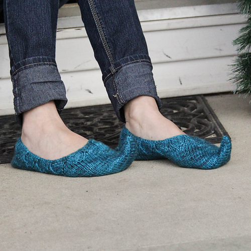 Ravelry: Persian Curled Toe Slippers pattern by Jenise Hope